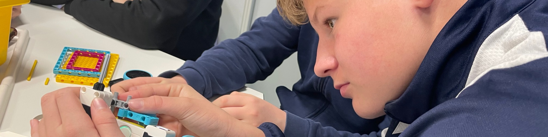 Roboti v našem životě – ZŠ MUDr. Emílie Lukášové a Klegova